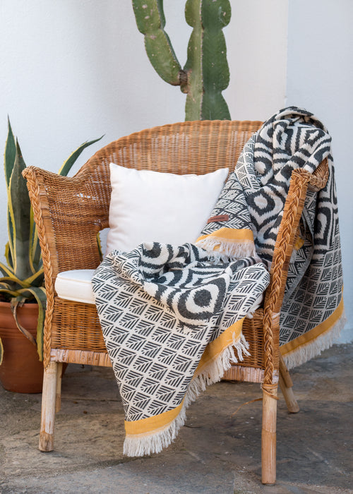 Bezzazan | Artisan Towels & Throw Blankets